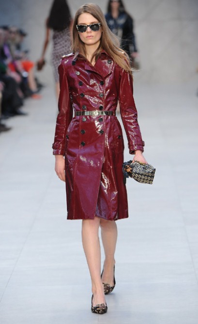 Marketing and Fashion: Burberry's new Runway Made To Order