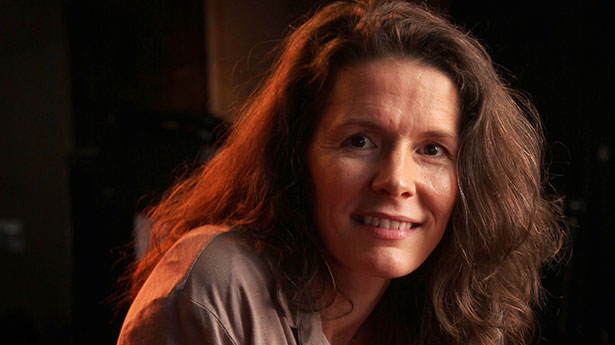 ALTOeCLARO: SENHORAS E SENHORES... EDIE BRICKELL