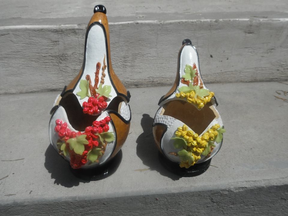 Marli Artesanias: Yerberos y azucareros simples de una sola tapa.