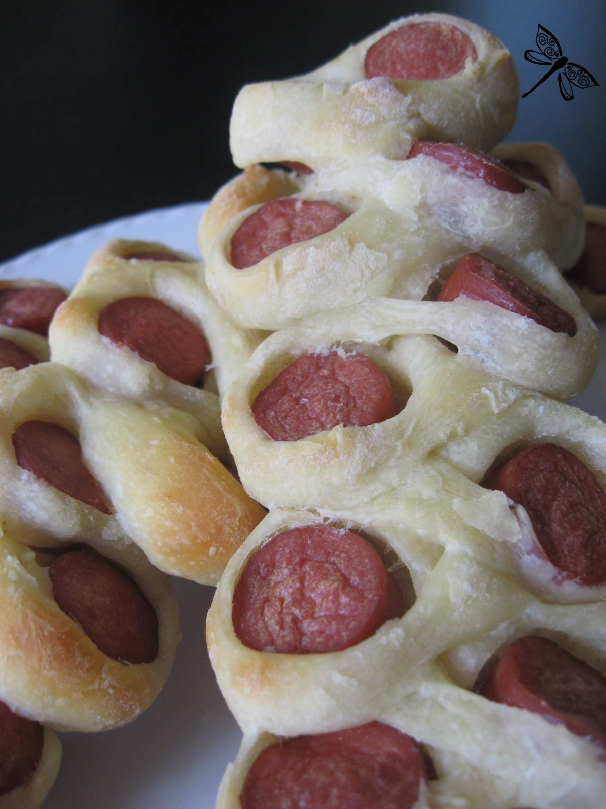 Libellule et ses spatules: Petits pains aux saucisses