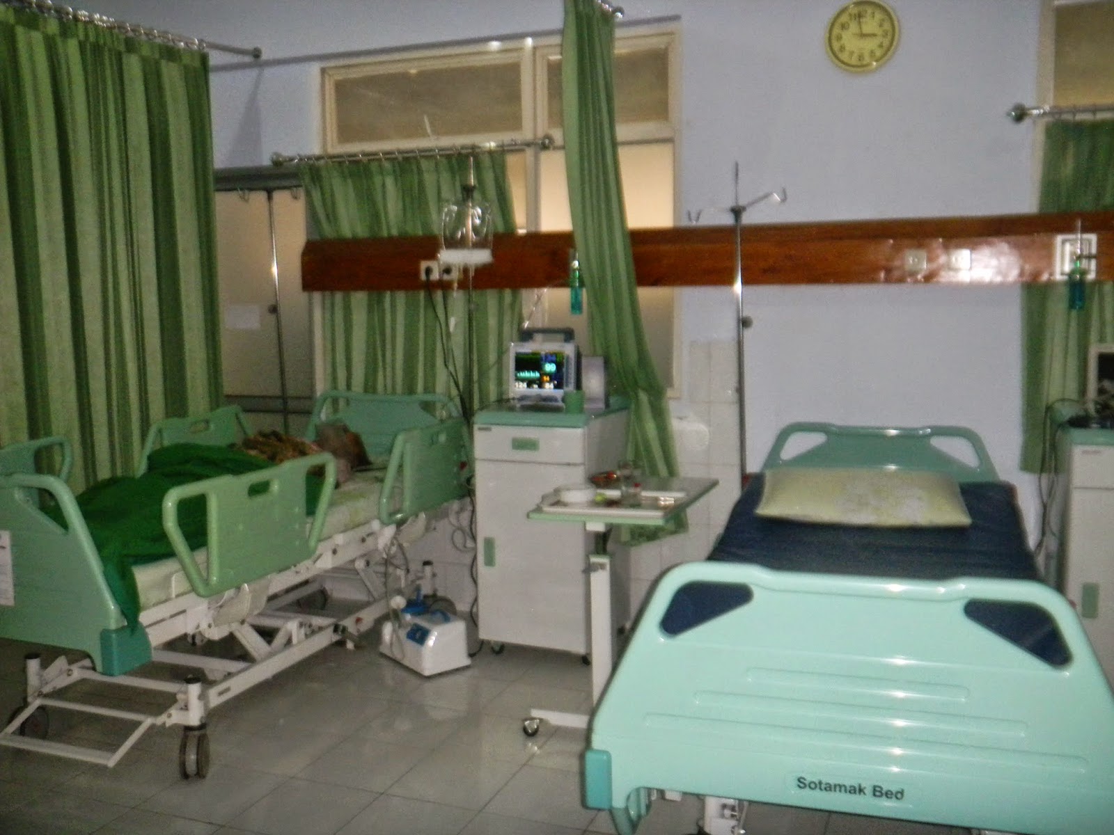 ICU | Harapan Ibu Hospital