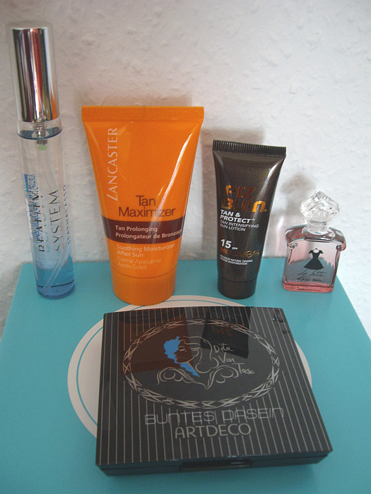 Buntes Dasein: Angekommen: Douglas Box of Beauty im Mai