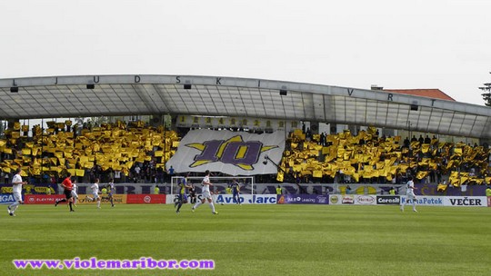 .::Sportlich-Elegant::. - Photo-Video-MatchReports | Ultras, Tifo ...