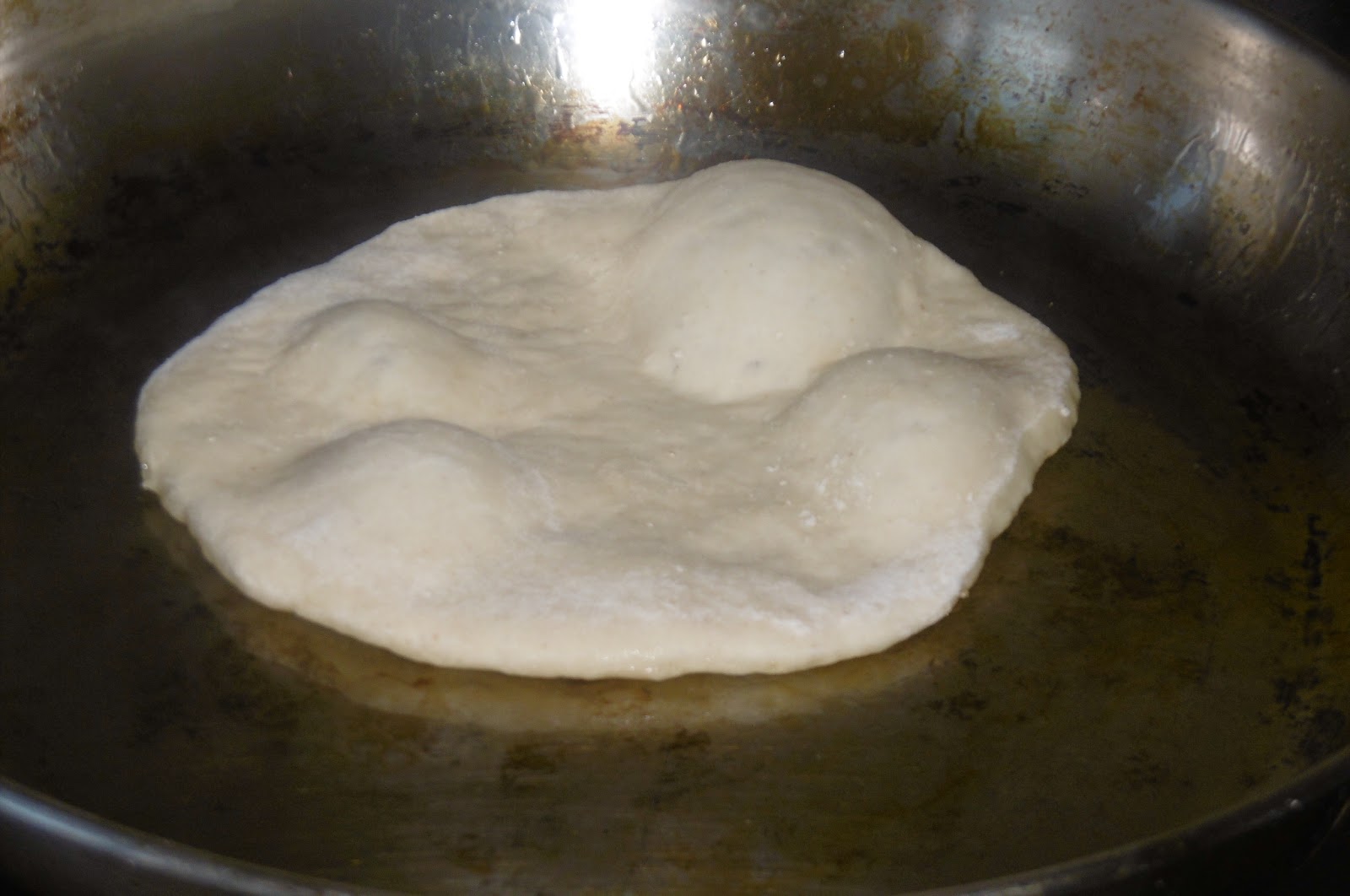 Madhouse Family Reviews: Globecooking recipe : Batbout, frying pan ...