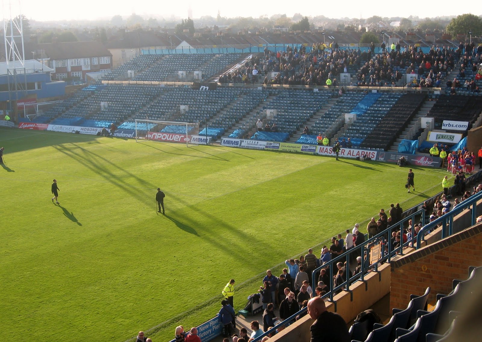 Heed Hopper: My Matchday - 300 Priestfield Stadium