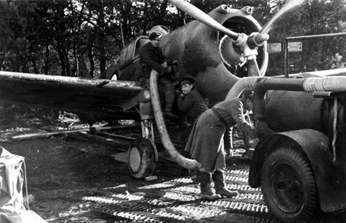 Jet & Prop by FalkeEins: Curtiss Hawk H-75 - Lionel Persyn - Lela Presse