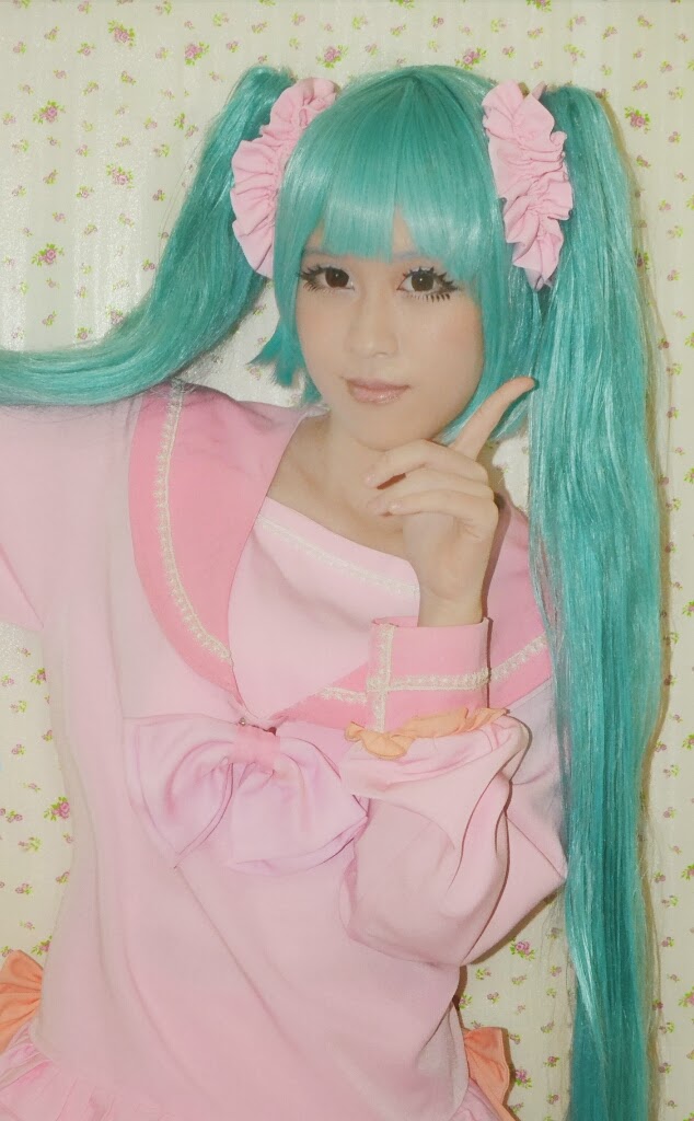 Cosplay Miku Hatsune - Lots Of Laugh.ver indonesia beauty and travel ...