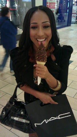 Najwa's Eyes: (Pictures) @Wankaego X Candids and pics from @CurveHouse