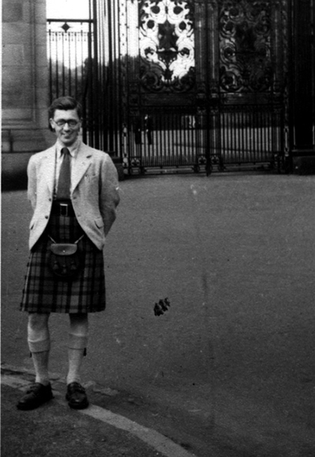 BIOGRAPHIES II: Edwin Morgan