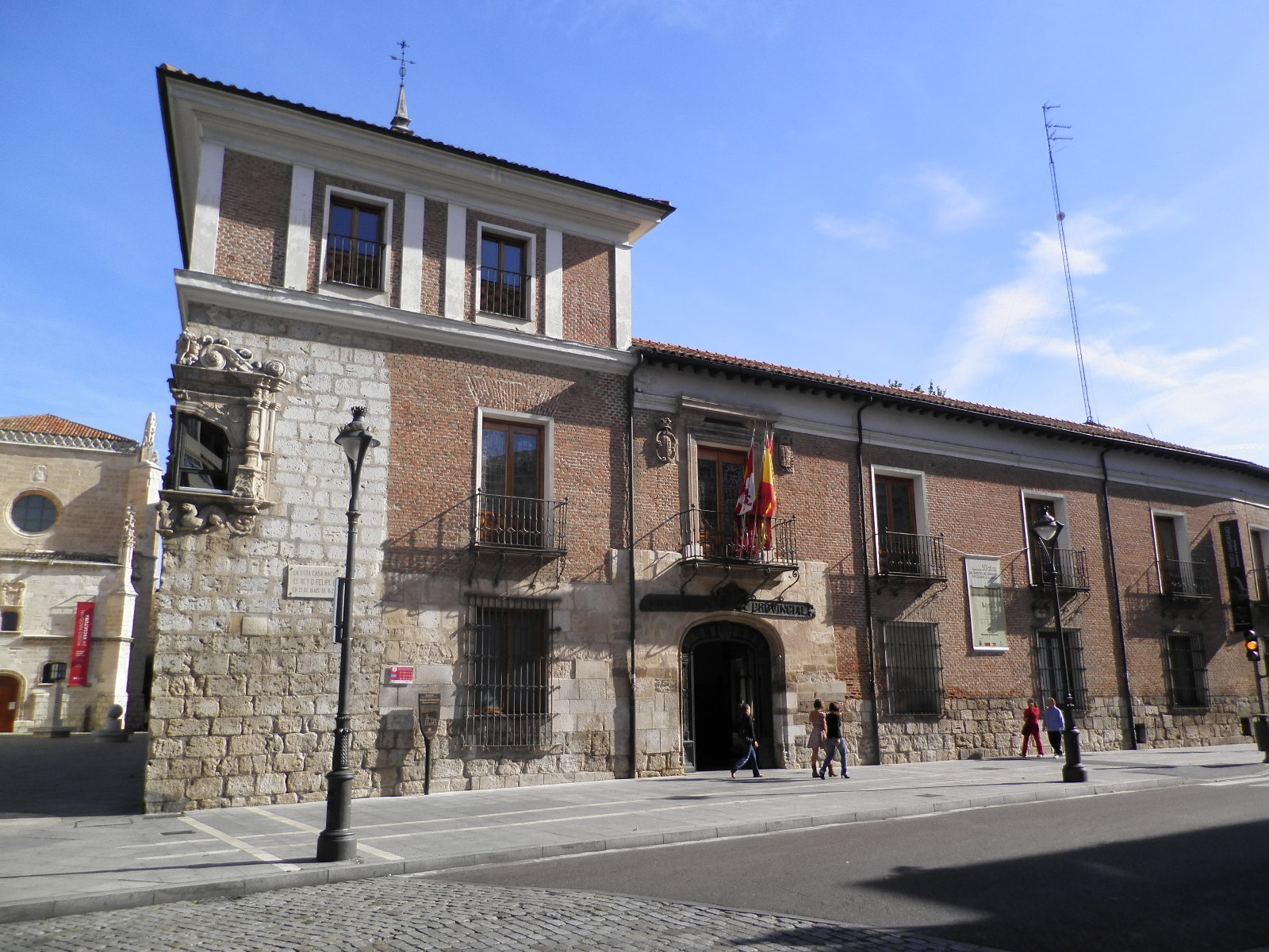 Unos amigos de Paradores: El Palacio de Pimentel, Valladolid