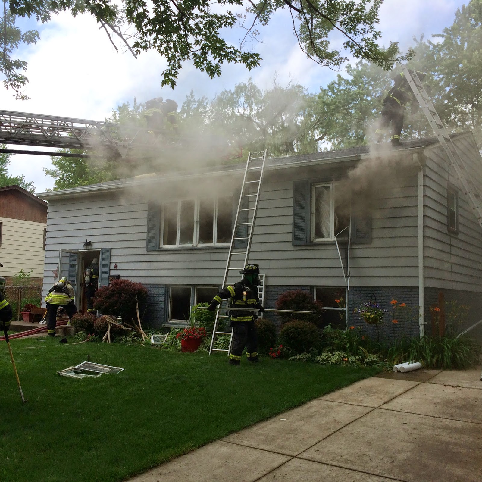Orland Fire Protection District Blog: OFPD responds to home fire