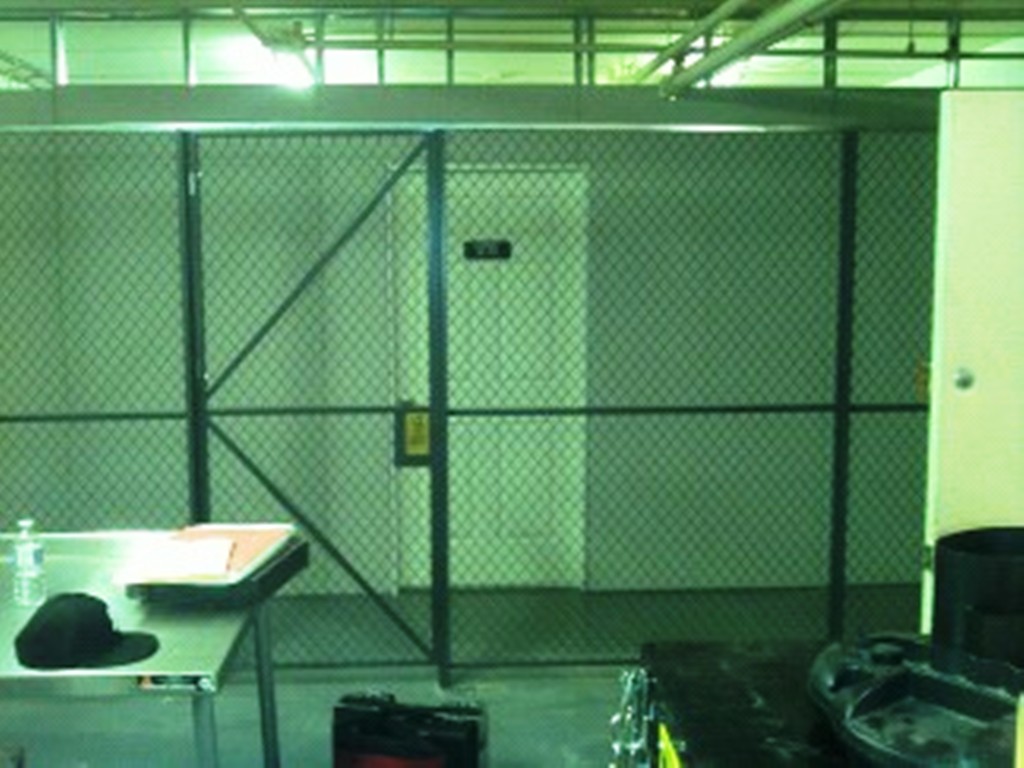 Wire Partitions NYC 10014 | Security Cages and Tenant Storage Lockers ...