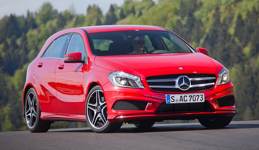 APRESENTAÇÃO: Mercedes-Benz Classe A - COCKPIT AUTOMÓVEL