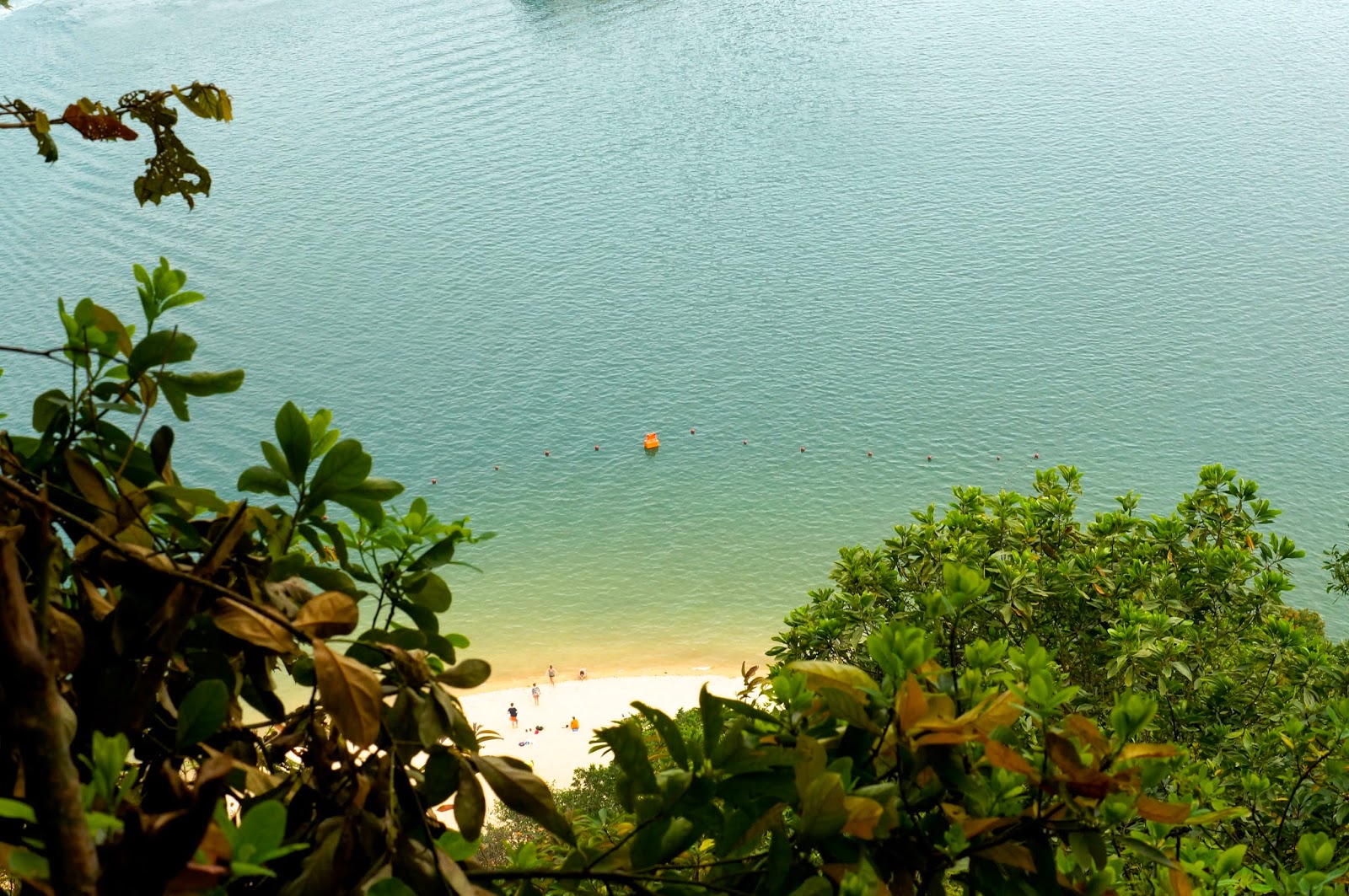 Emtalks: Travel Update 3: Halong Bay and Island Exploring!