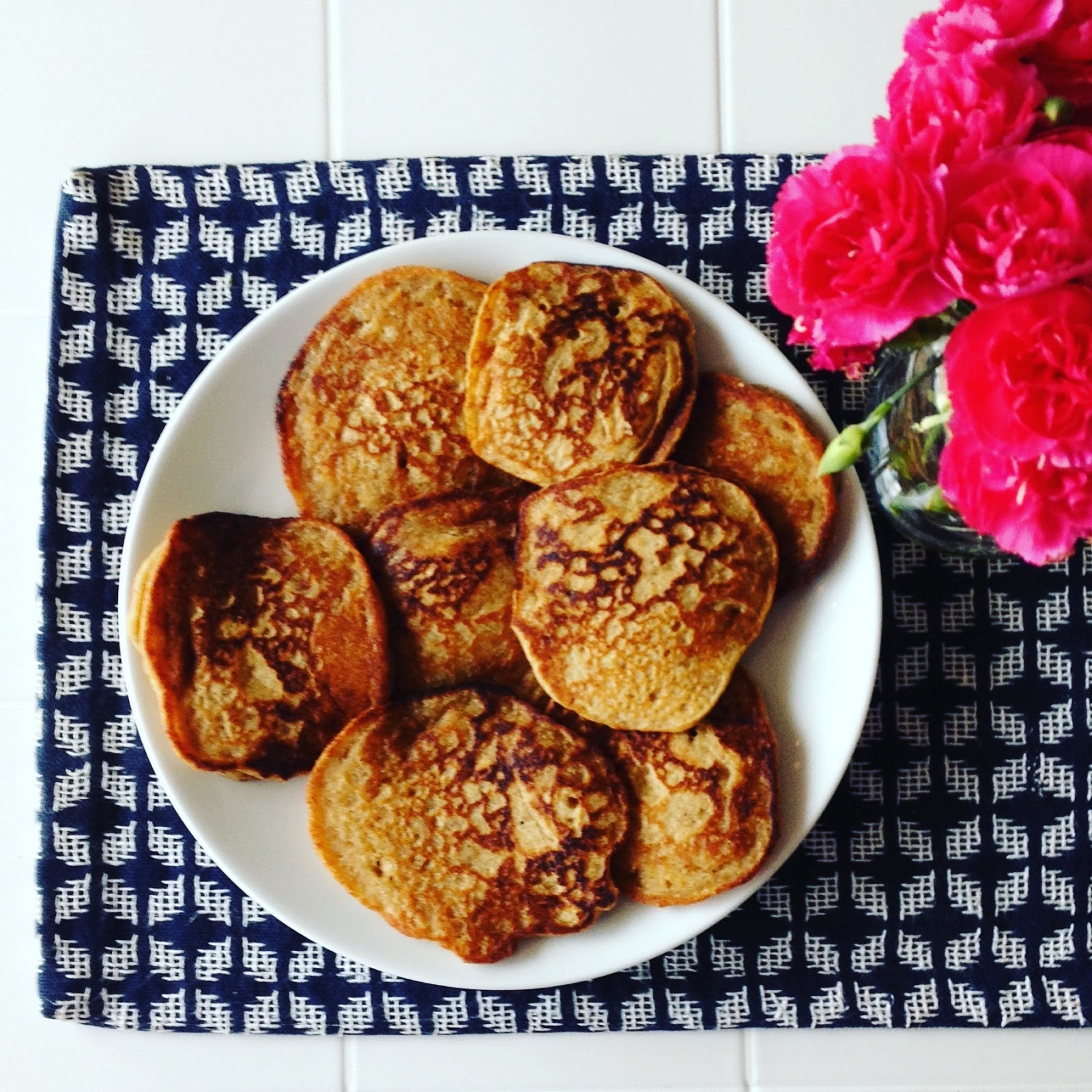 Hope For Healing: Banana 'Caramel-Date' Pancakes