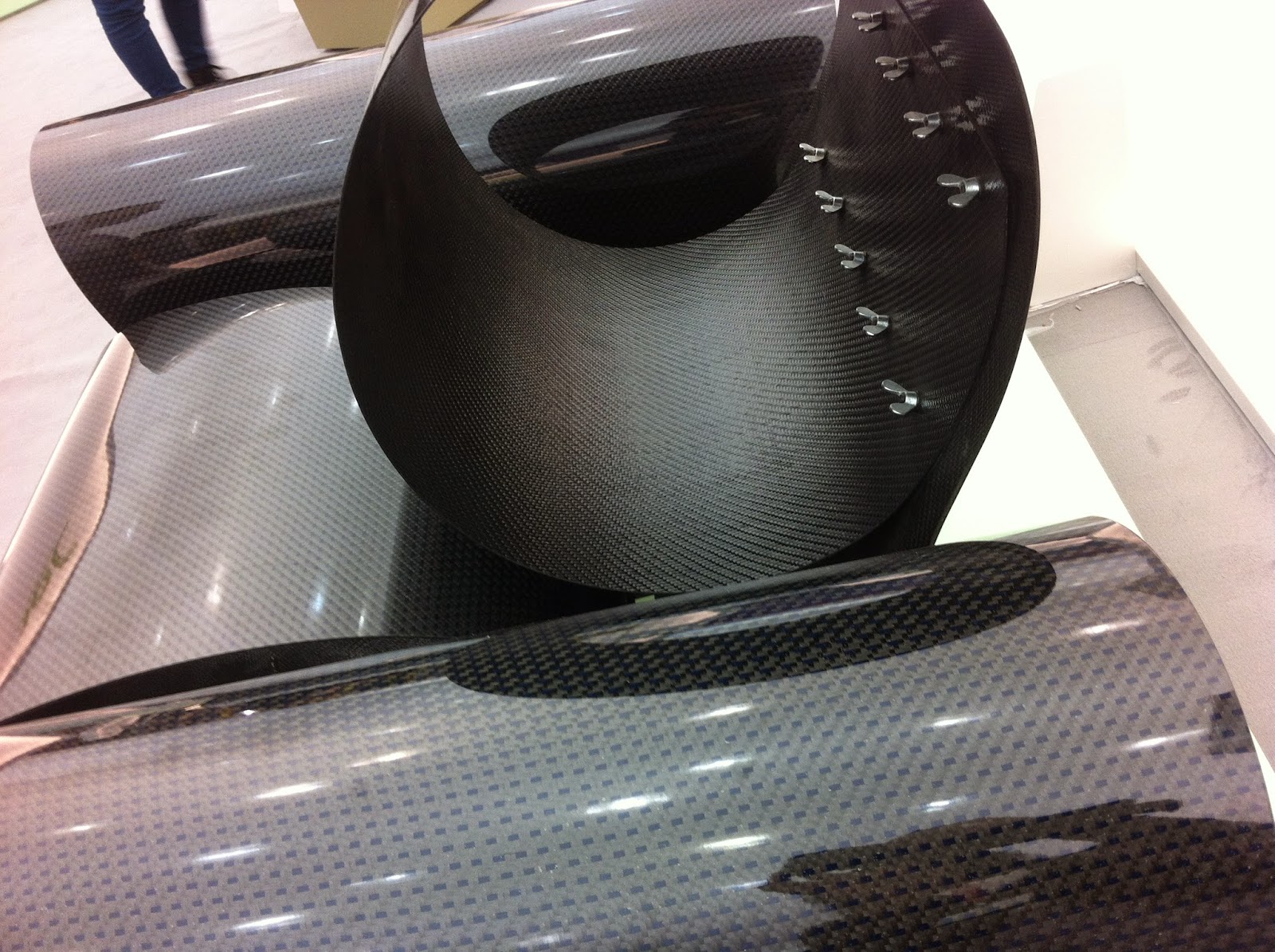 COMPOSITES Químicamente: Bad Tempered Chair in Composites for Better Living