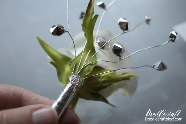 Make a Boutineer or Corsage!