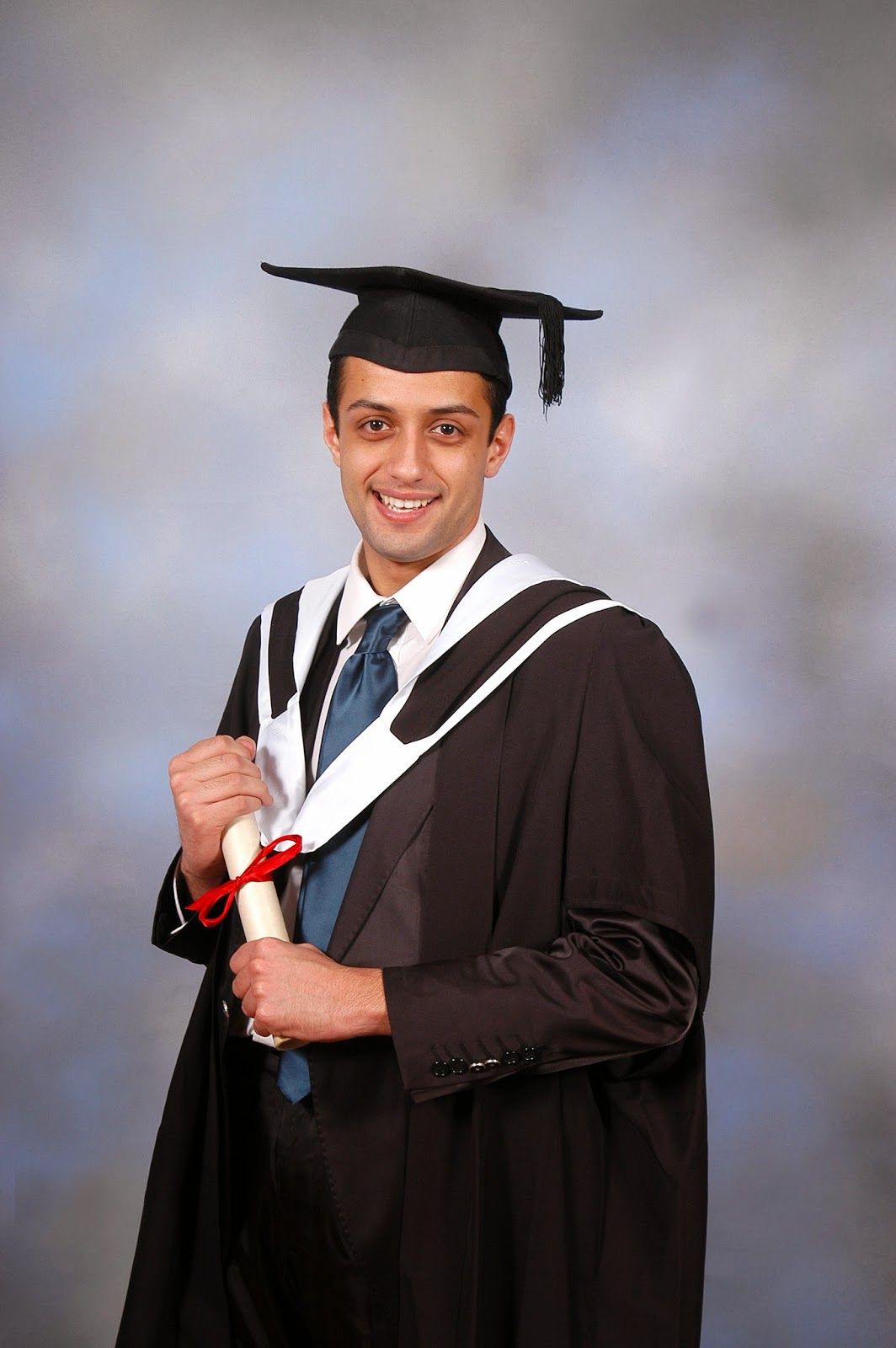 Official Anas Hassan