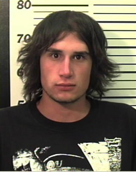 The 20 Most Notorious Snowboarding Criminals | illicit snowboarding