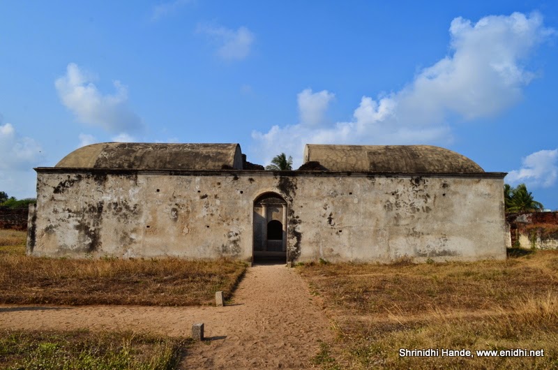Sadras Dutch Fort at Kalpakkam, off ECR - eNidhi India Travel Blog