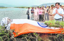 NAKARAJAN: SANJEEV KUMAR , THE EXCELLENT HINDI ACTOR DIED ON 1985 ...