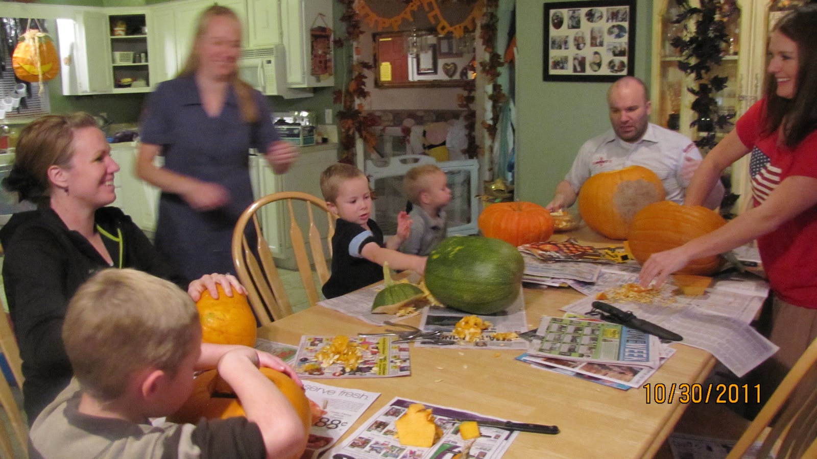 Buckets of Halloween Ideas: Party Games are Ready!