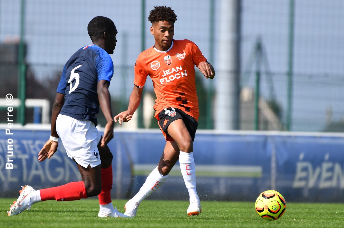FC Lorient Home Kit 18-19 Revealed - Footy Headlines