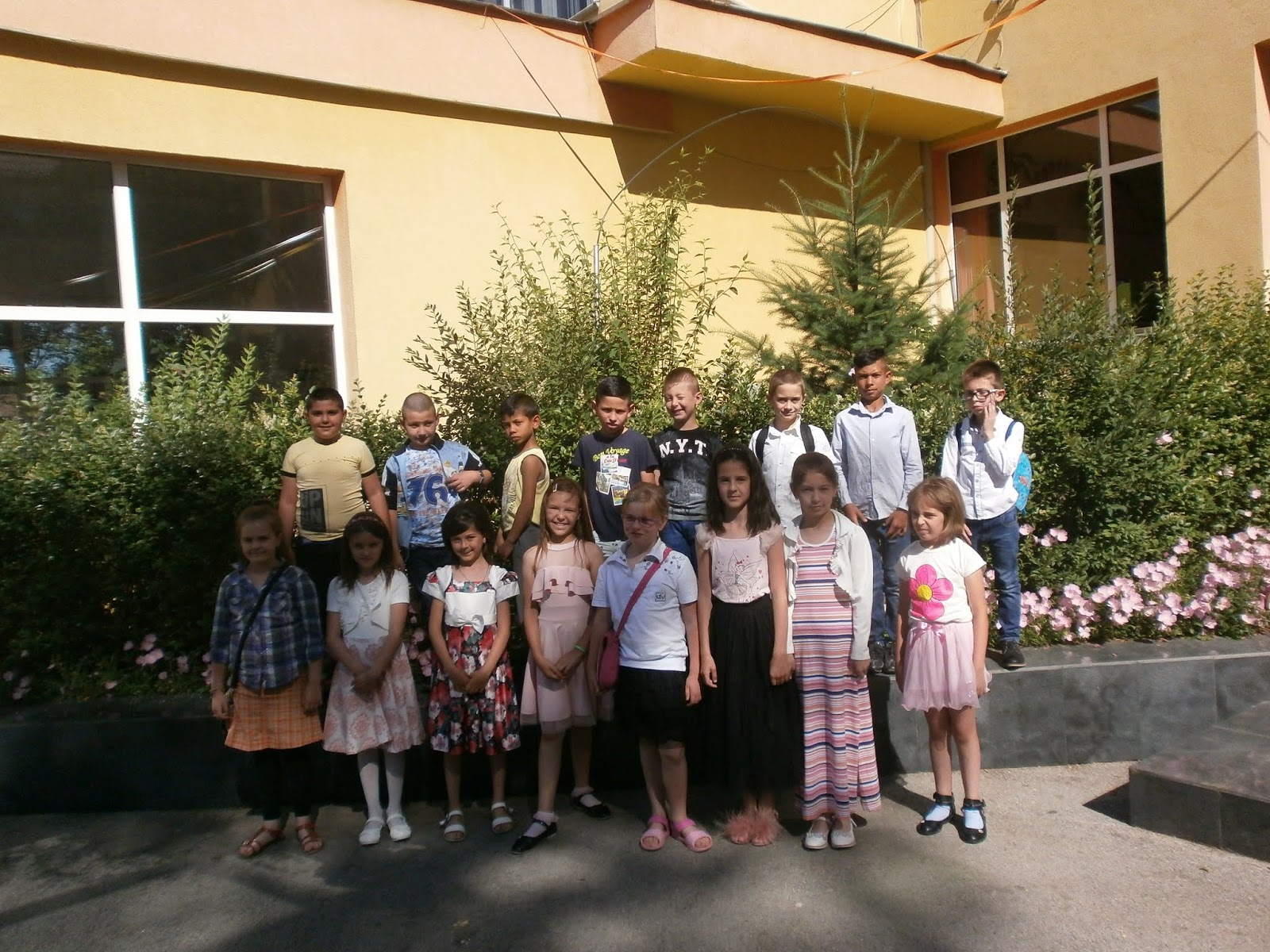 Учебни ресурси Learning Resources Празнуваме заедно Деня на детето