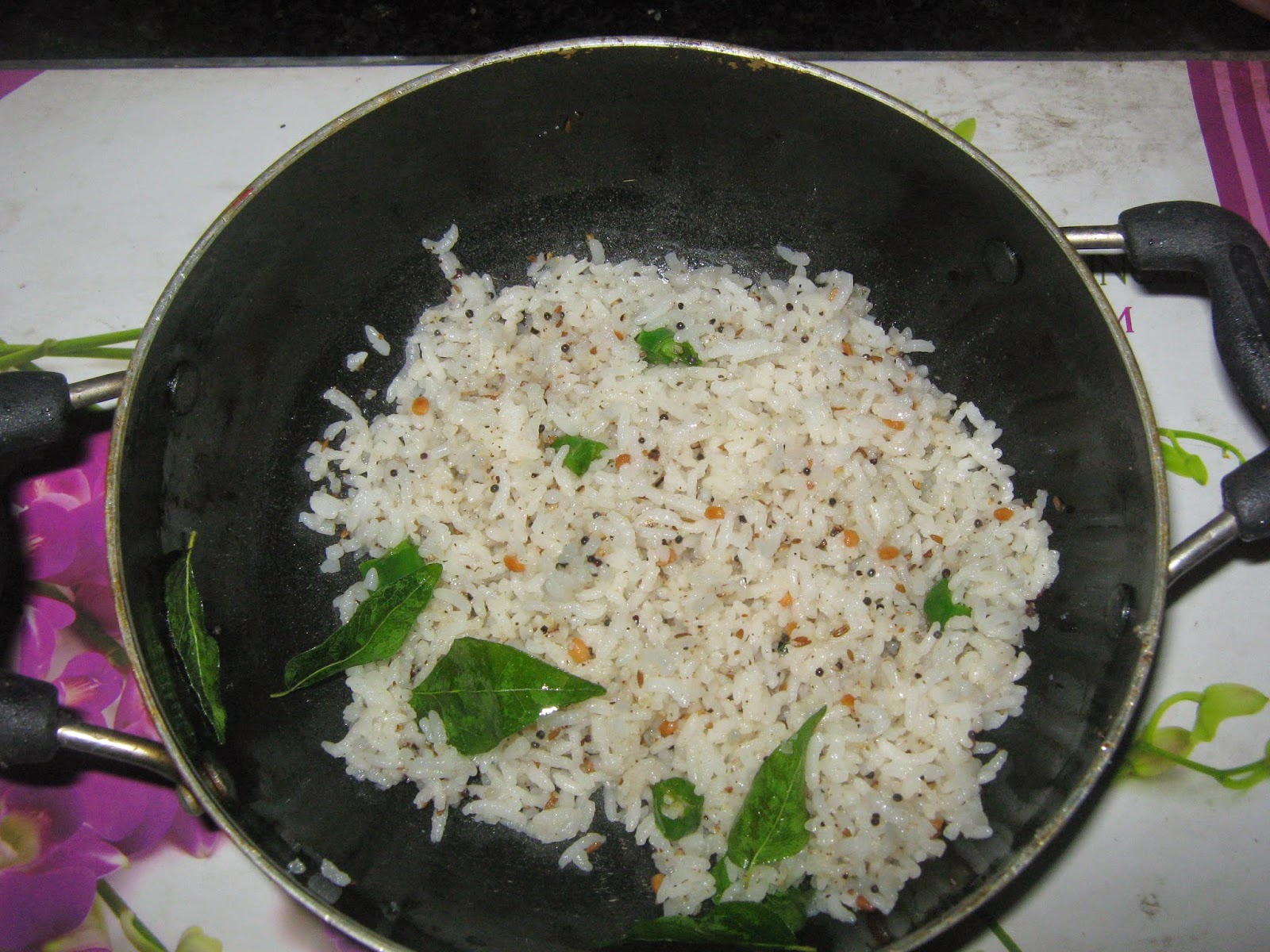 Kanchipuram Special Milagu Seeraga Sadham / Pepper Jeera Rice - Lunch ...