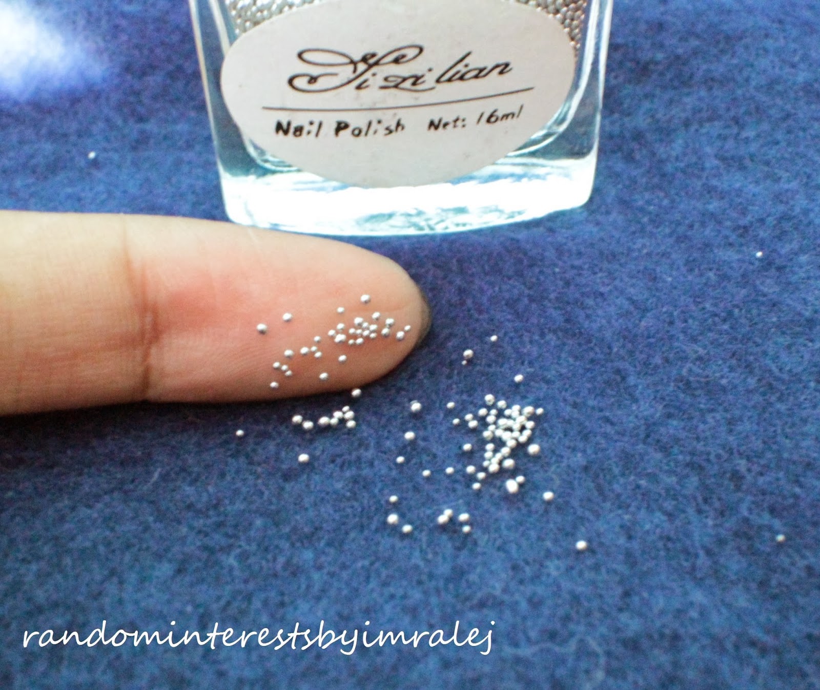 RIbI: Microbead Nails (Caviar Manicure)