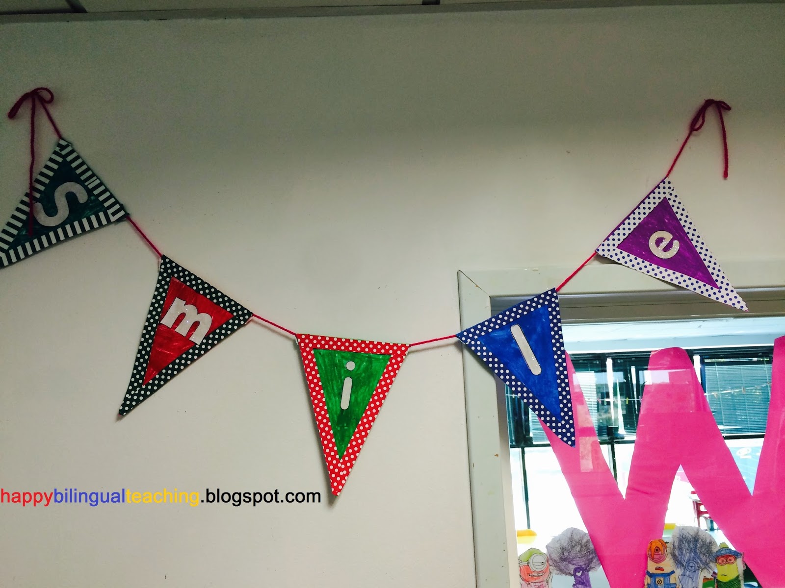 happy bilingual teaching: Banner Classroom Decor!!