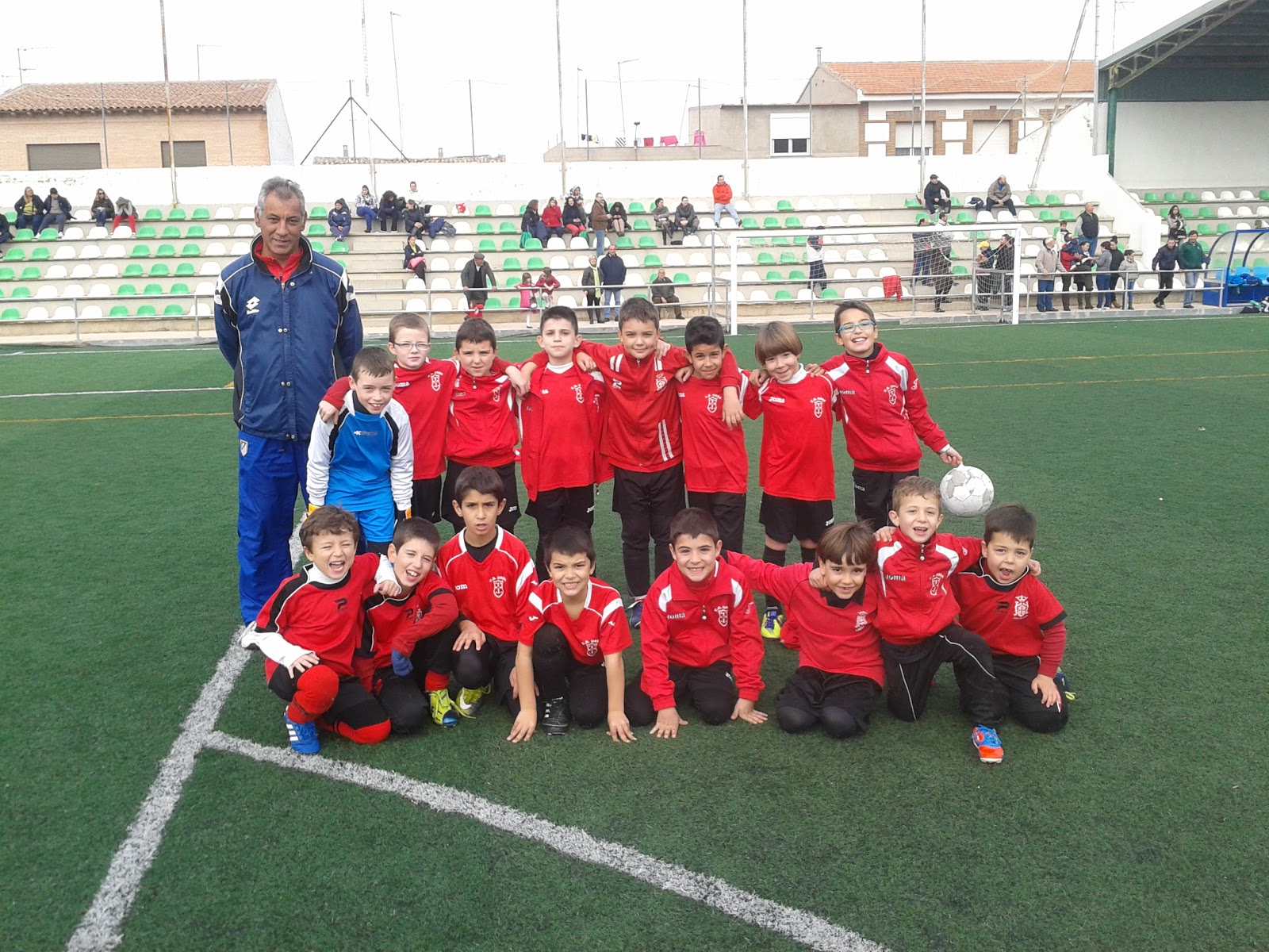 Escuela de Futbol Consuegra: Actividades, eventos y torneos