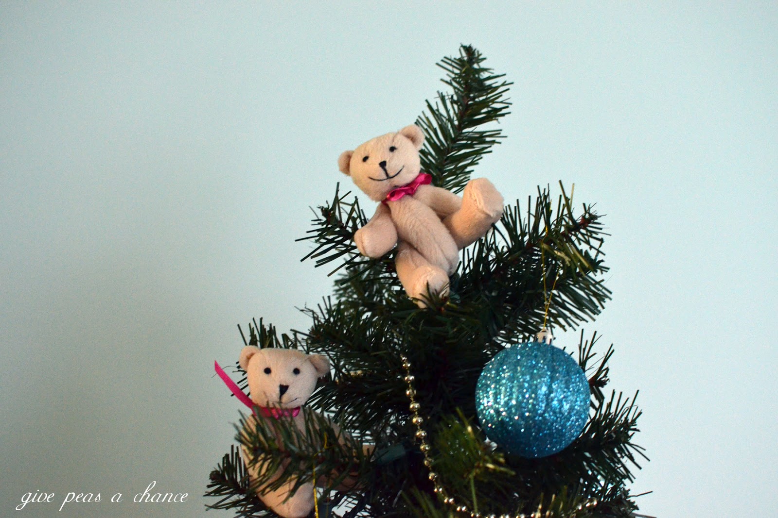 Give Peas a Chance: American Girl Bitty Bear Christmas Tree