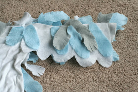 DIY No Sew Baby Chicken Halloween Costume