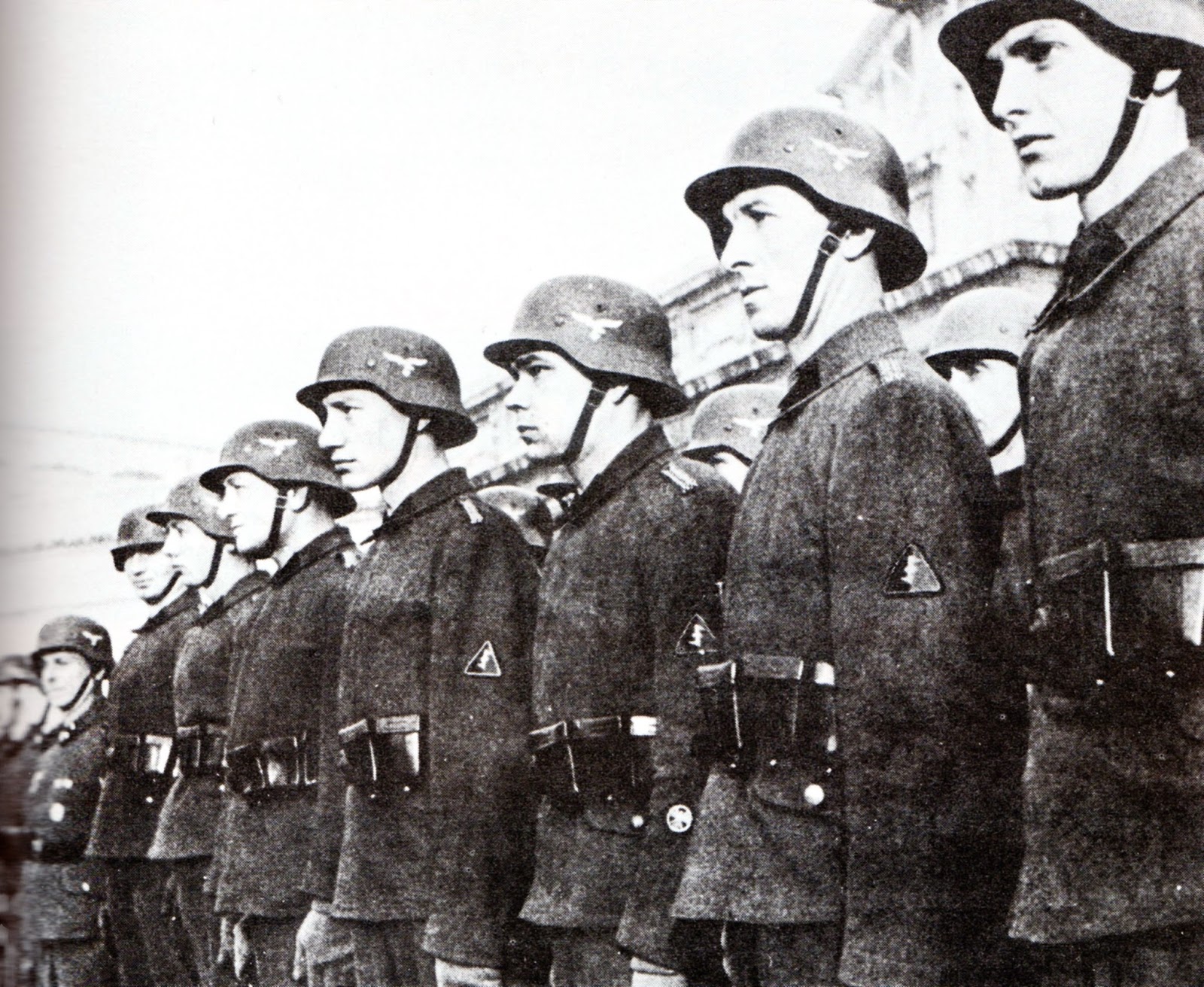 Ailsby Collection: The honour badge of Loyalty Badge for the Dutch NSKK