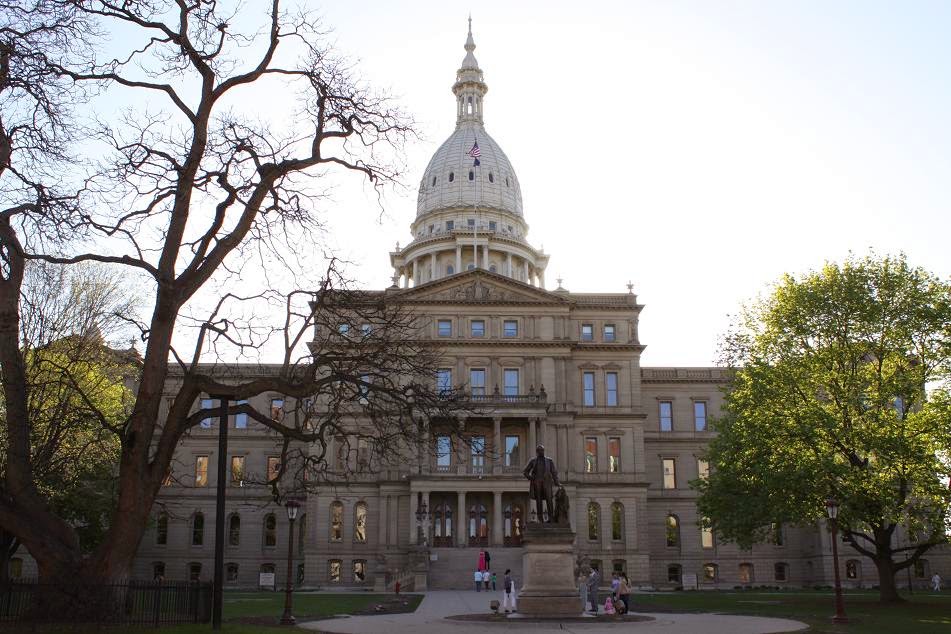 Michigan Exposures: The Michigan State Capitol Building