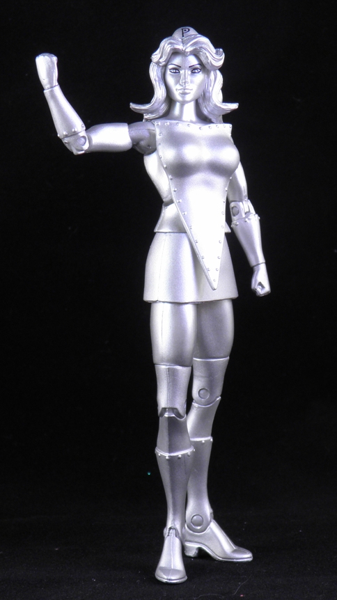 She's Fantastic: DC Universe Signature Series PLATINUM!