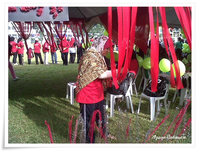 a.z.u.r.a.r.a.h.m.a.n: Sukan Rakyat UCSA 2011