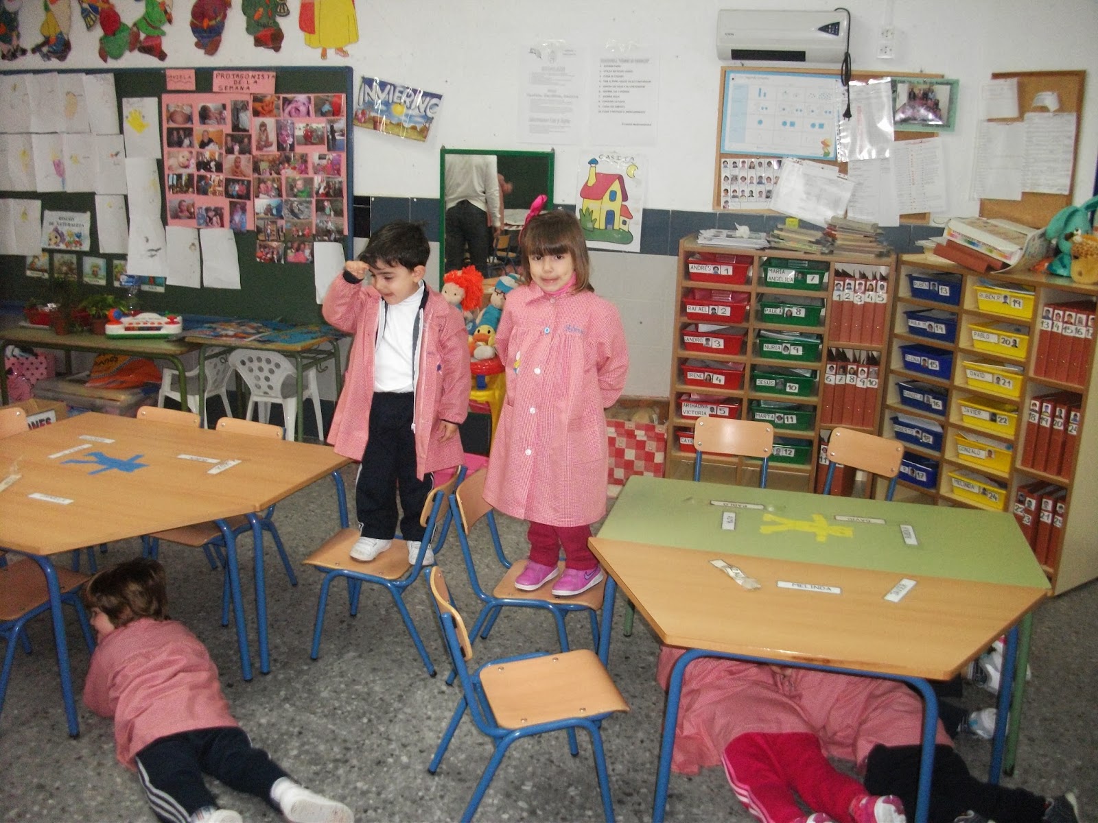 Diario de mi clase...: CONCEPTO ENCIMA/DEBAJO