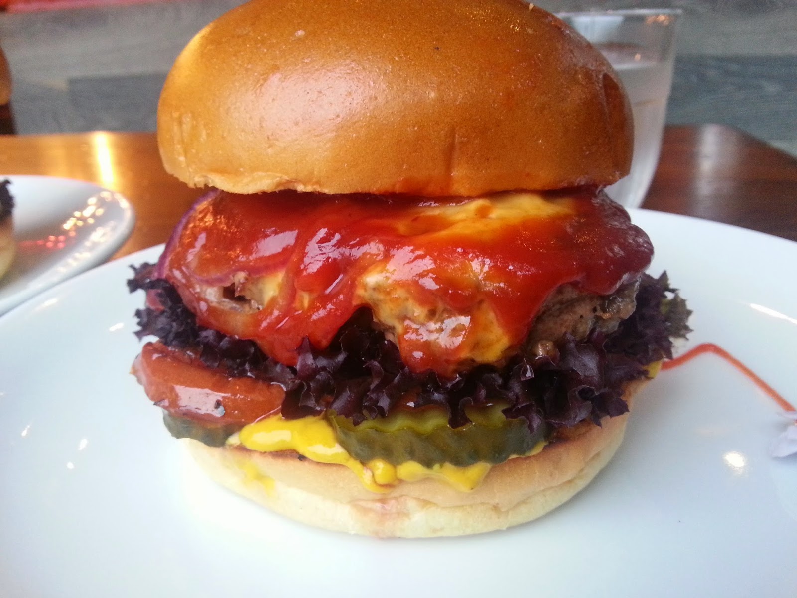 Burger Me! A London Burger Blog: Meat & Shake, Burgers in Tooting