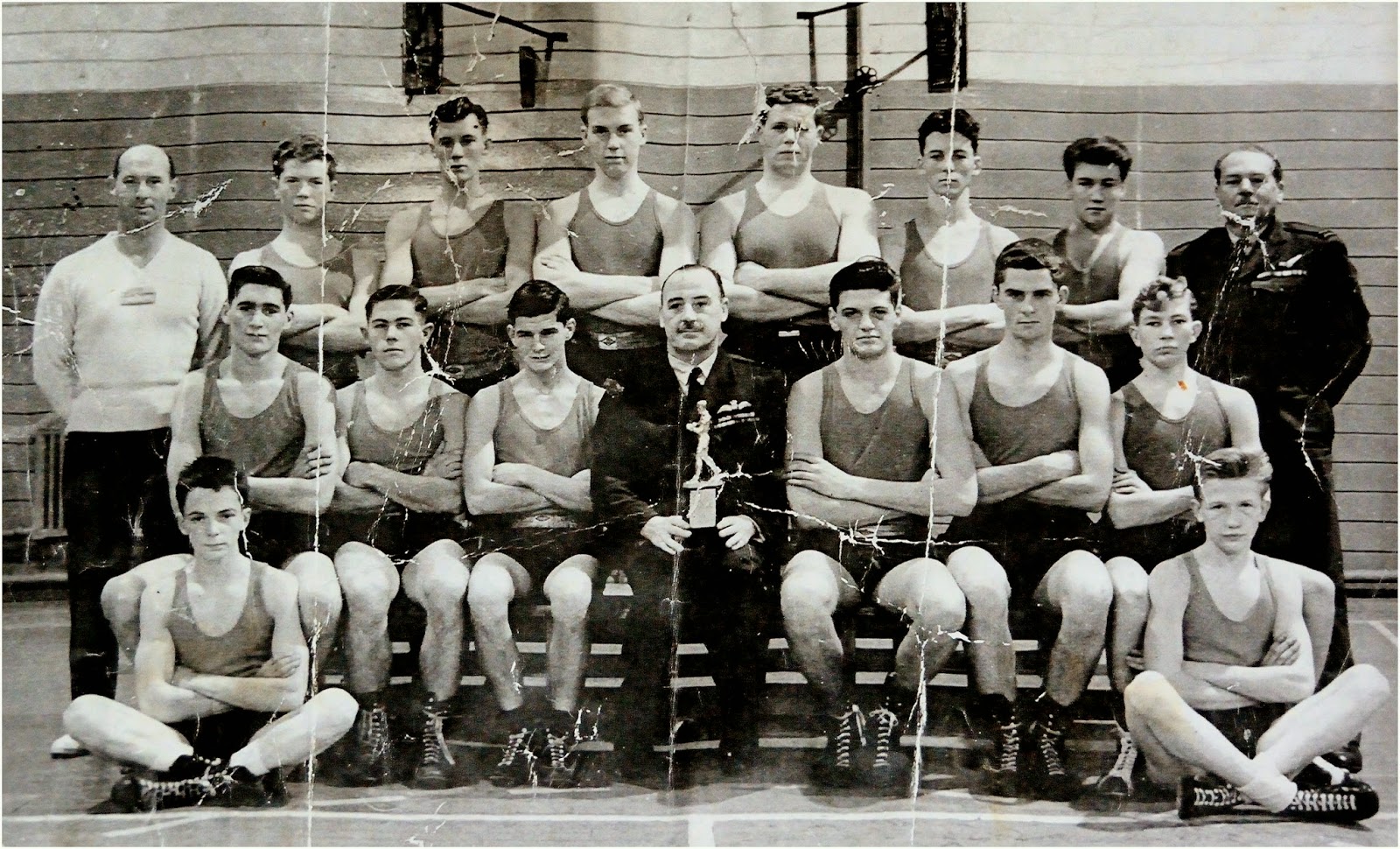 Sirpete's Pic's: RAF Locking, apprentice boxing team.