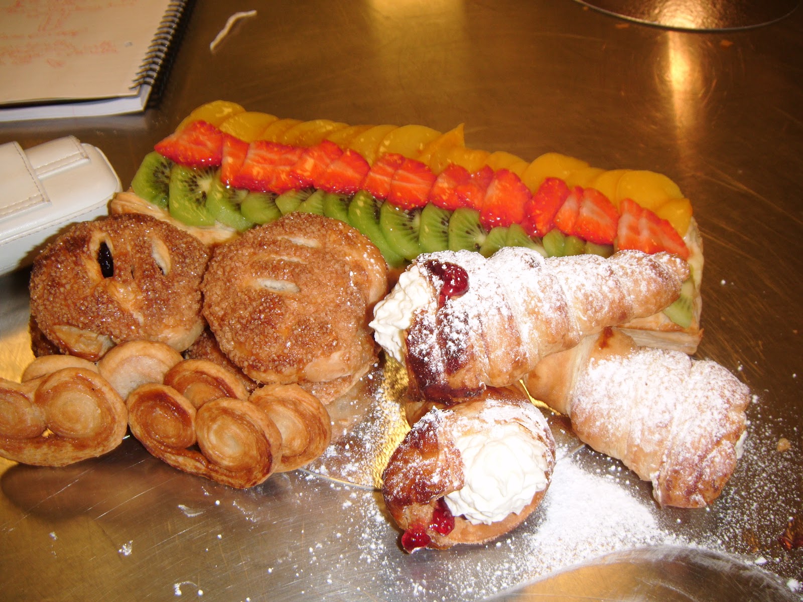 Cupcakes, Cake and Passion: Fun Things to do with Puff Pastry