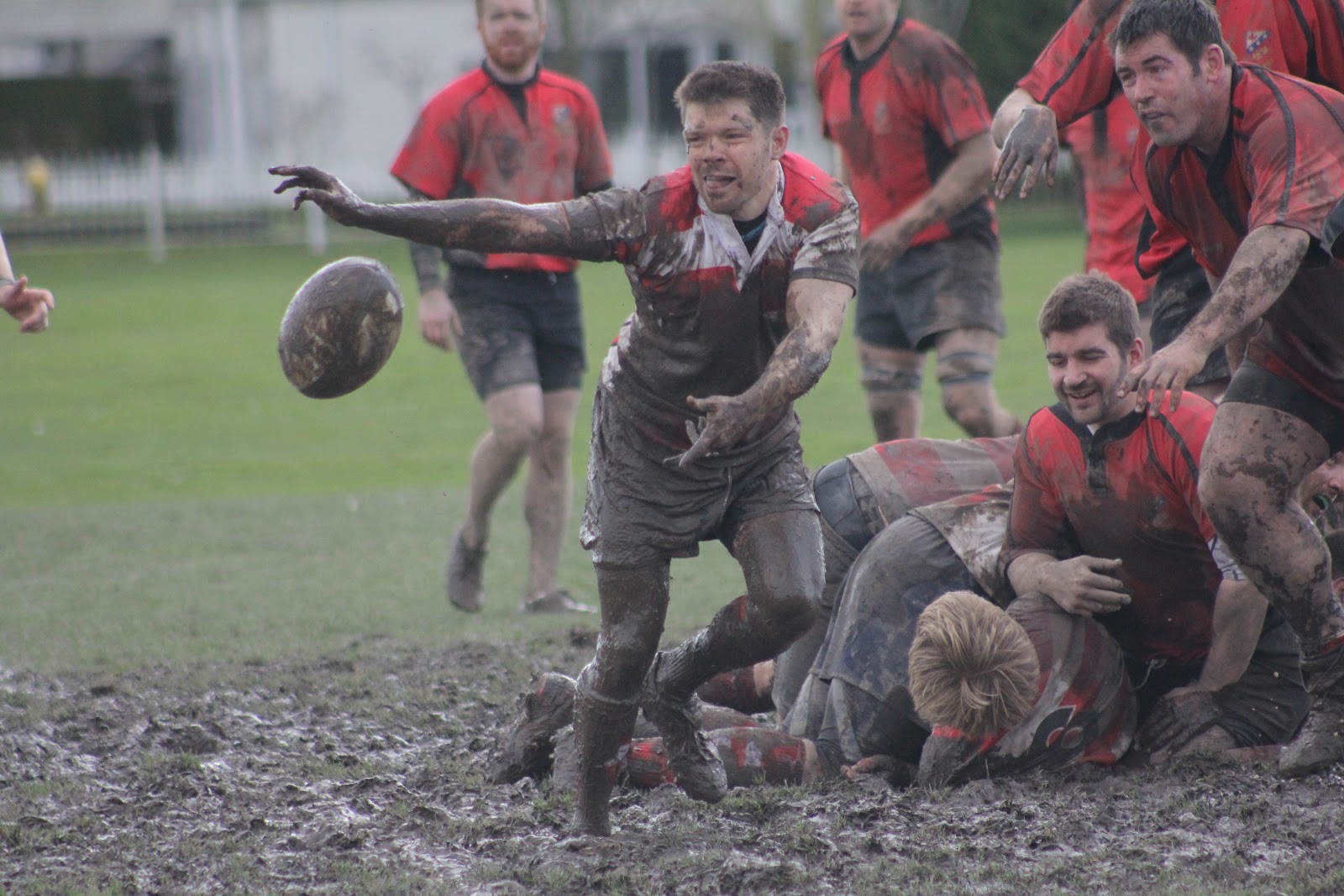 Rowers capture 2 out of 3 at Richmond – Vancouver Rowing Club Rugby