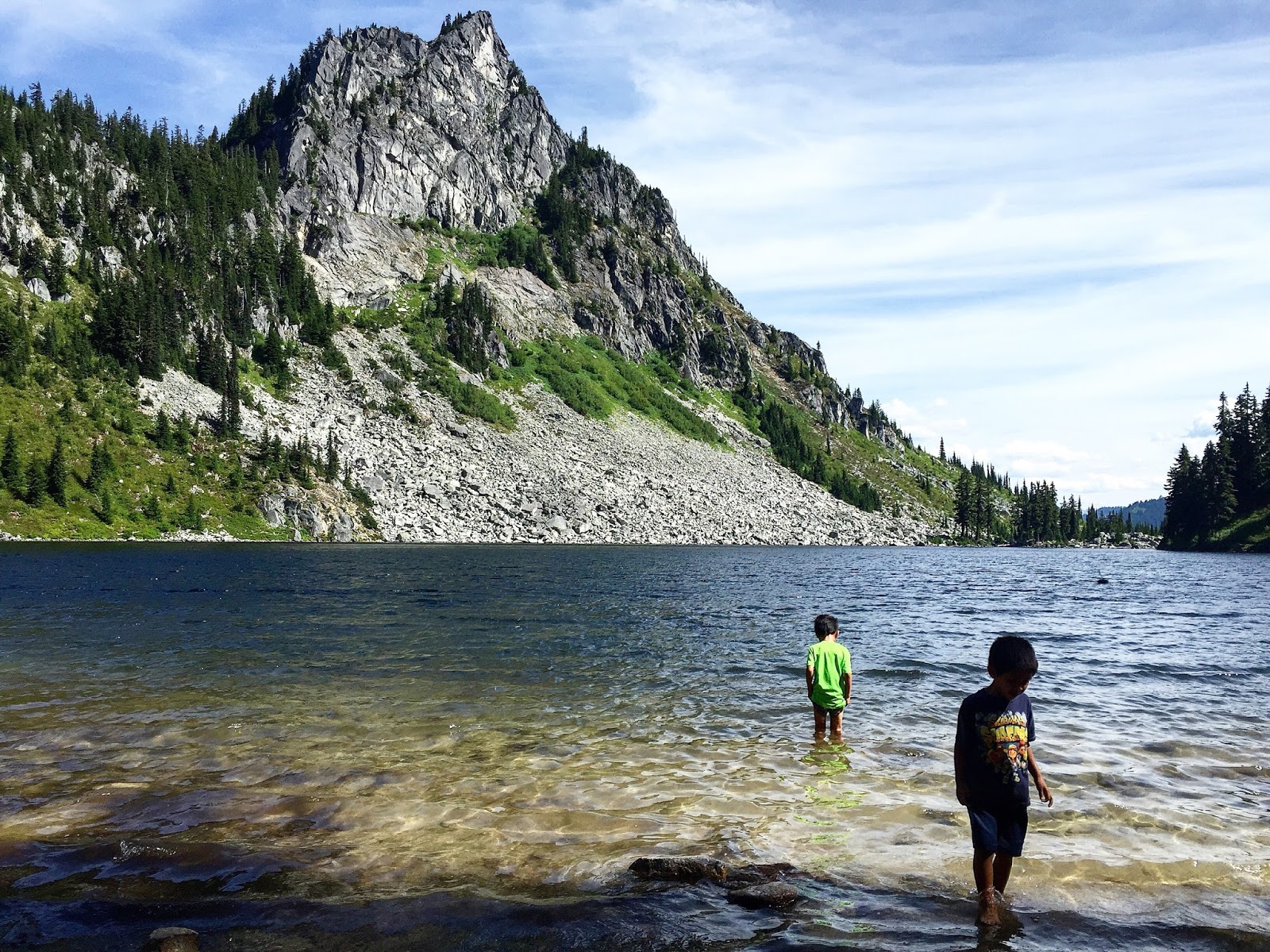 Run-Hike-Play: Hiking Lake Valhalla and Mt. McCausland with the Fam 8/13/16