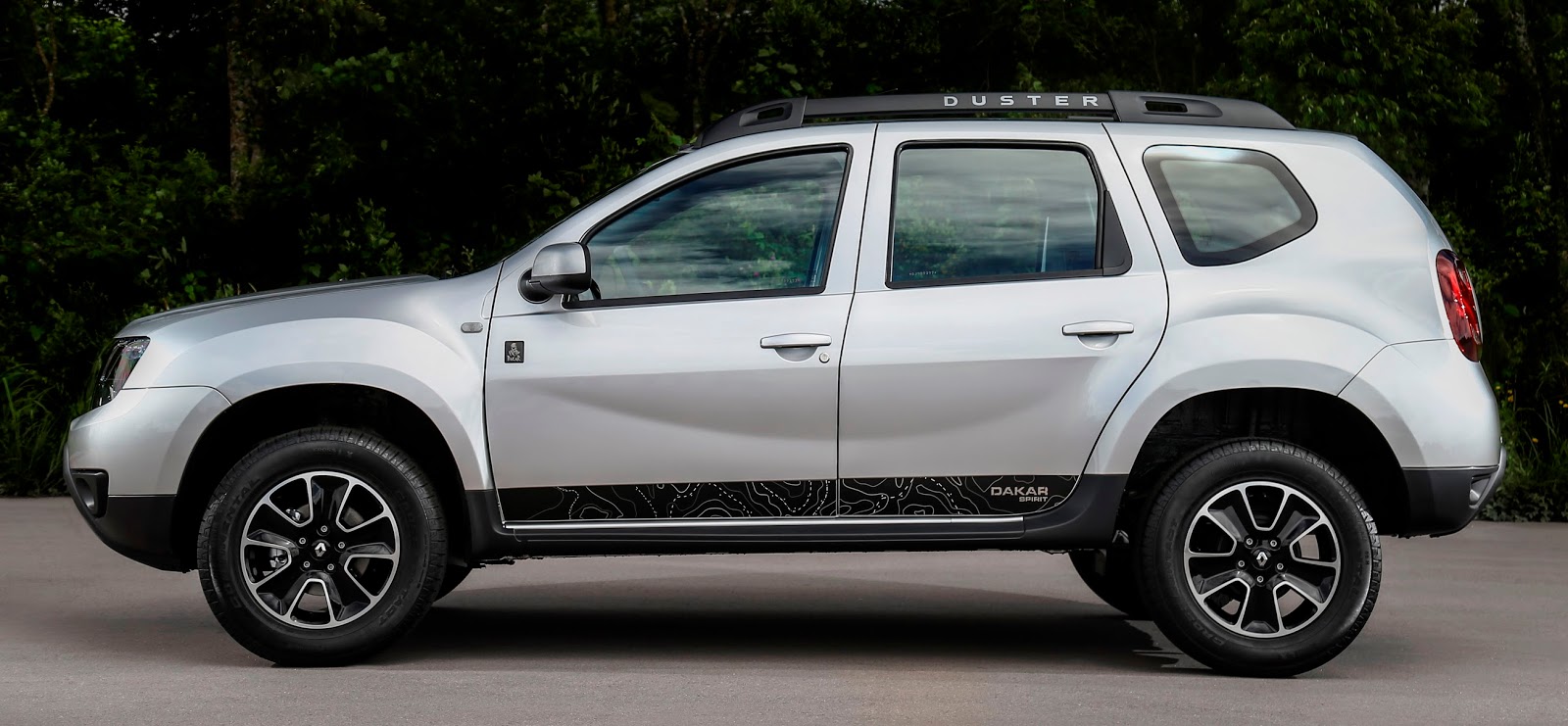 Renault lança oficialmente Duster Dakar: série limitada