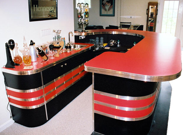 Delorme Designs: SEEING RED!! RED COUNTERTOPS.