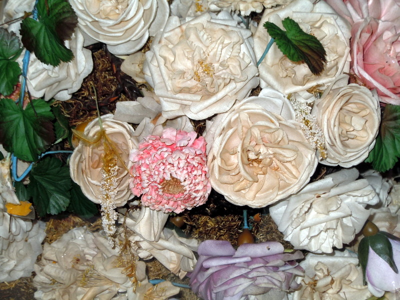 My Old Historic House: PARLOR DOMES a Different Kind of Flower Arranging.