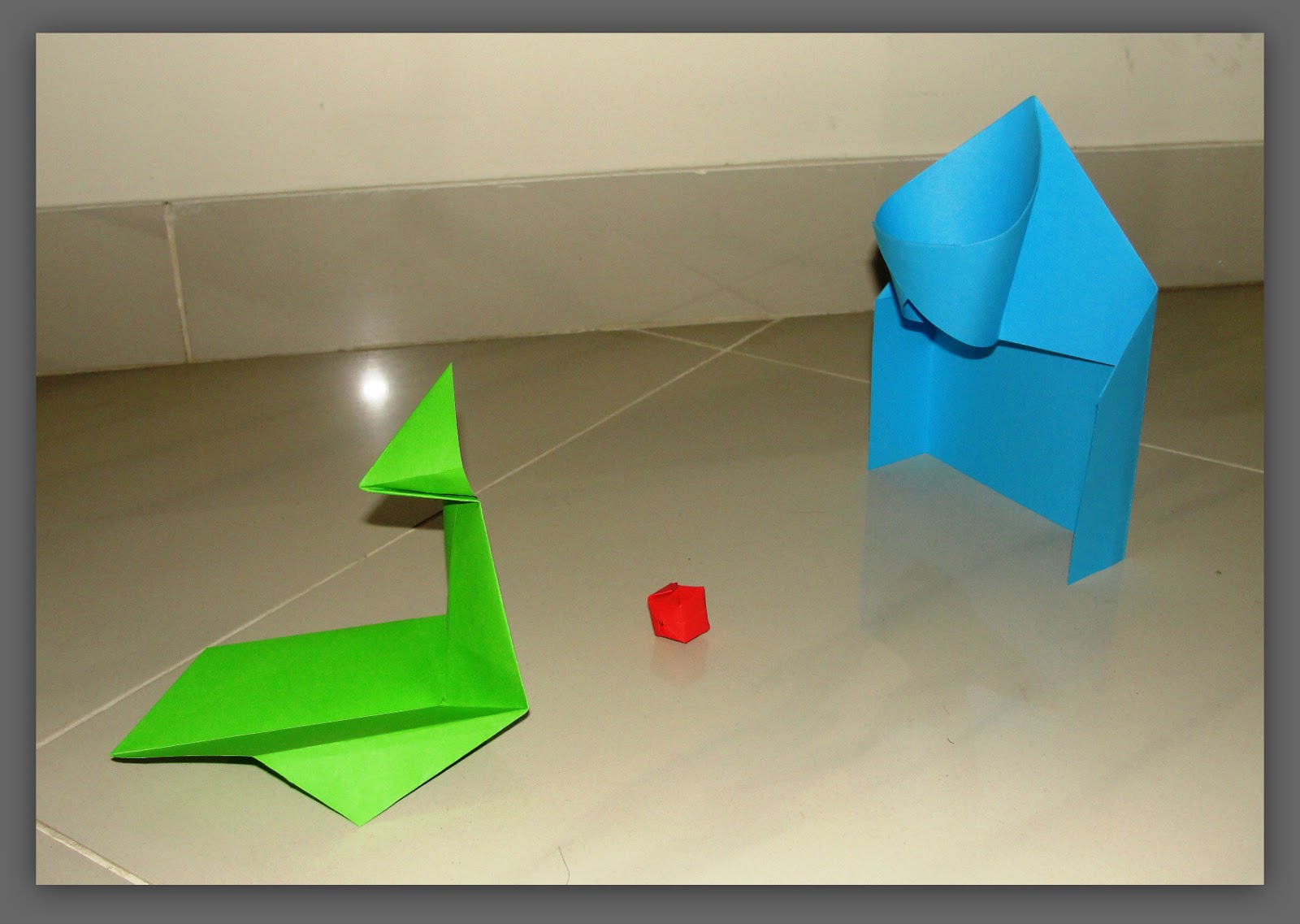 Anuja's CraftCollage: Origami Action Toy