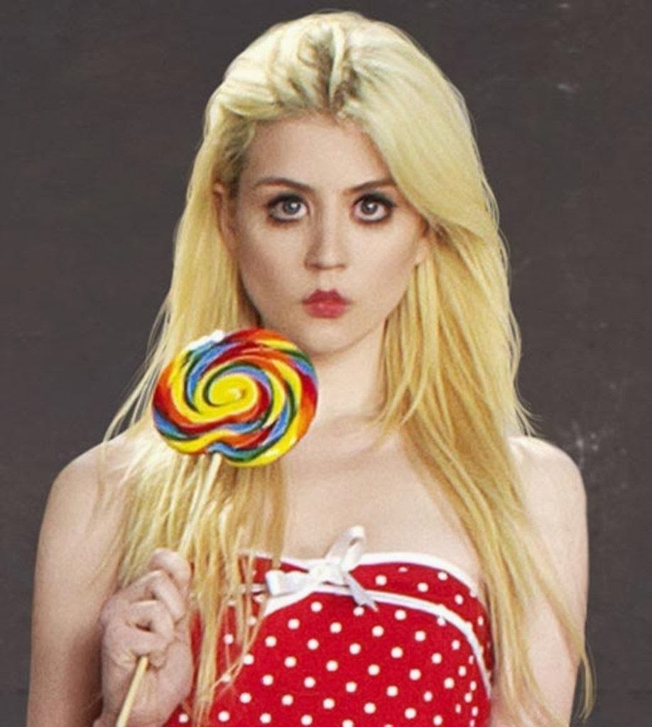The Best Artis Collection: Allison Harvard American Model, Artist, and ...