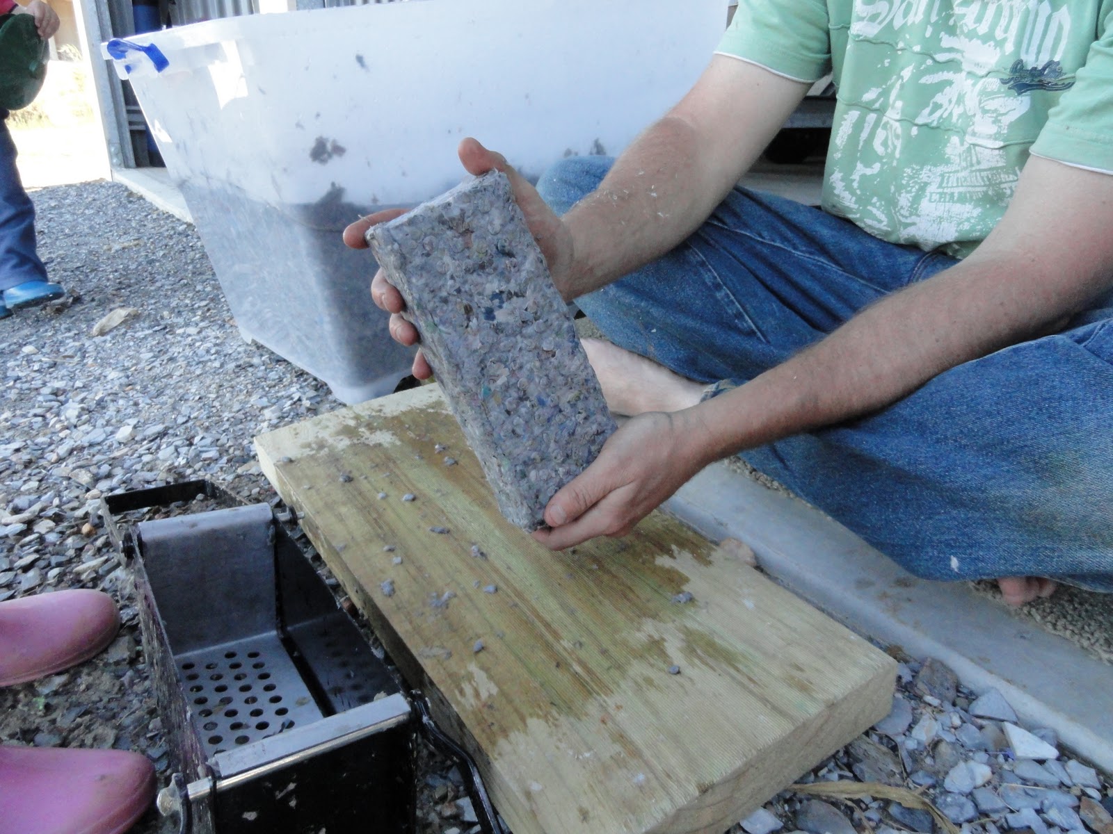 Murra Mumma: Reduce, Reuse, Recycle - Paper Bricks